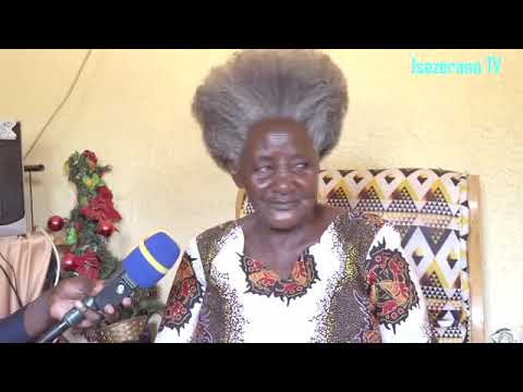 Umukecuru acuranze urutaro turumirwa! ARASETSA WEE! Yatubwiye amateka y ...