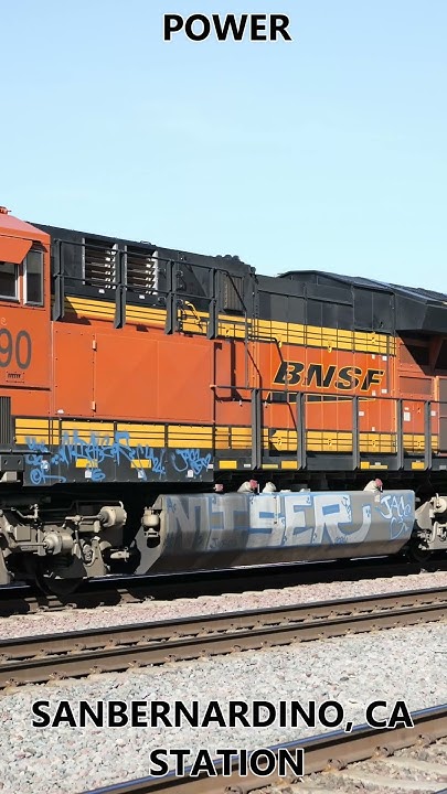 BNSF 3750 EB HELPERS POWER 3-19-2025 - YouTube