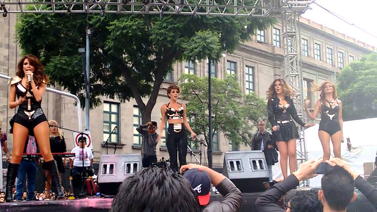 Grupo Jeans, El reencuentro desde el zócalo CDMX - YouTube