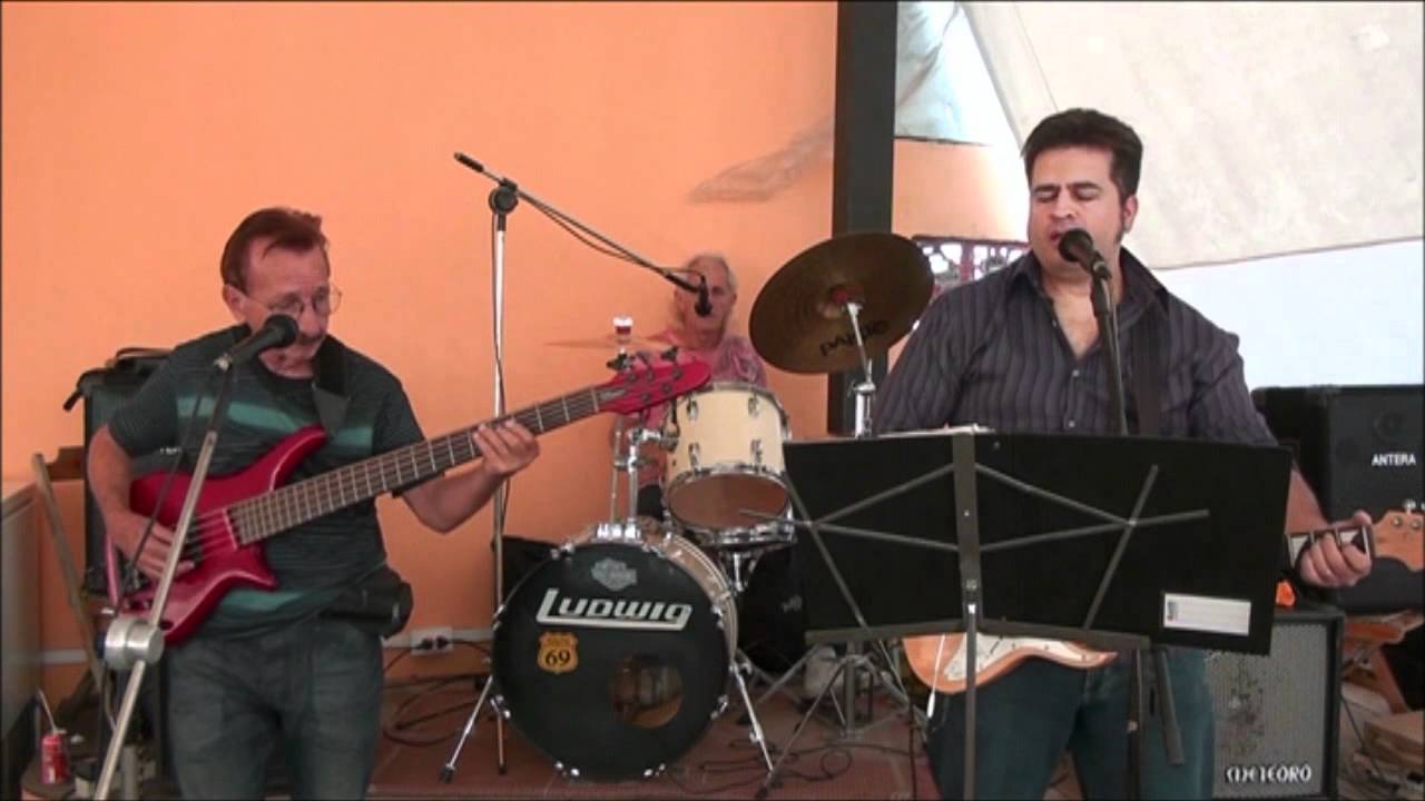 Ed Simons e banda ( all my loving ) - YouTube