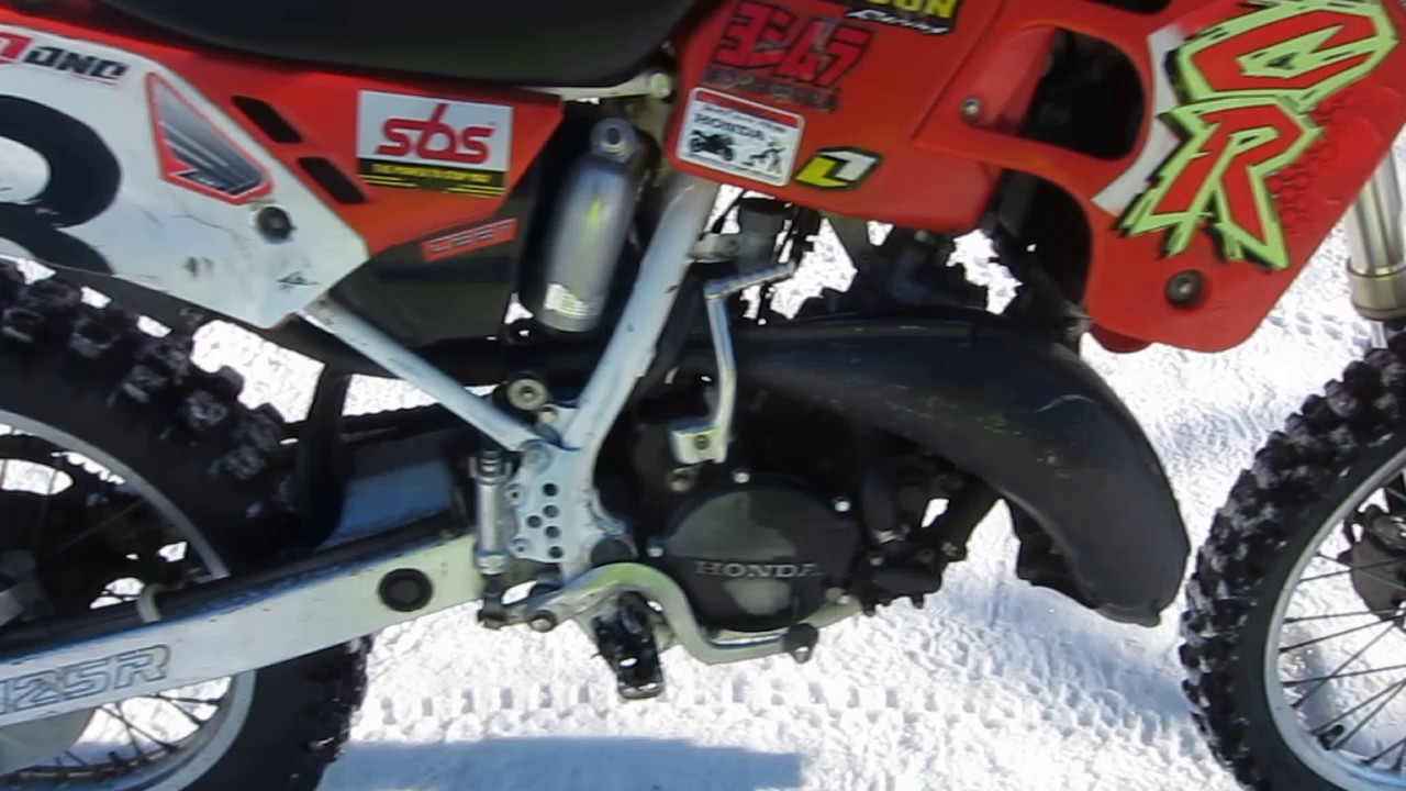 Honda CR125R 1991 - YouTube