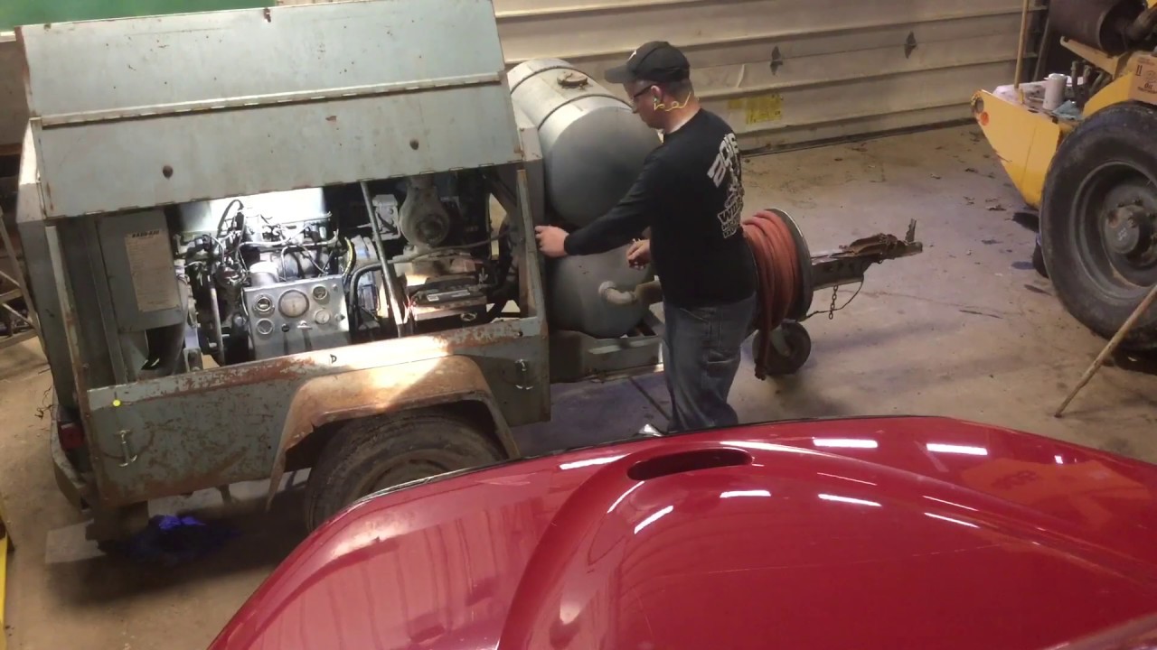 How to safely start a portable air compressor and a pre-trip. - YouTube