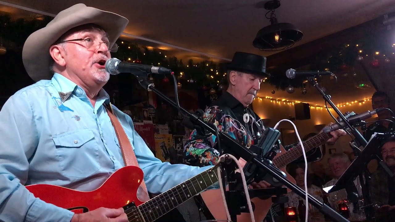 Hank and Brad : 'Leroy the Redneck Reindeer' - YouTube