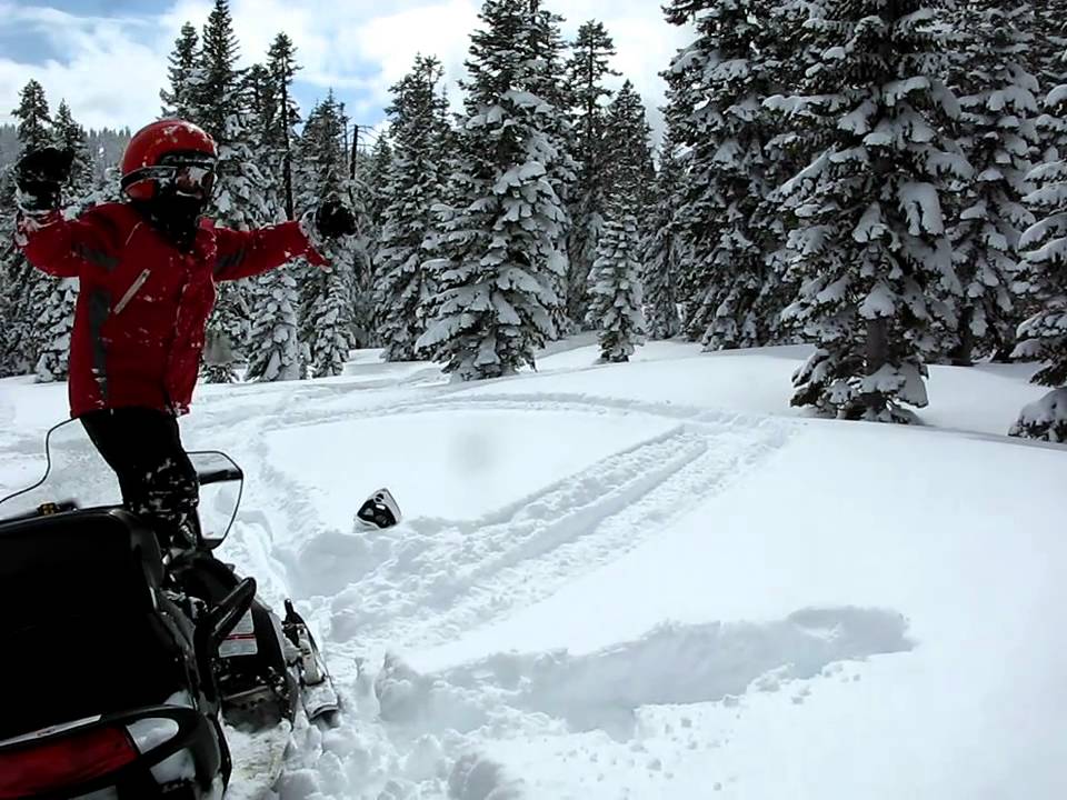 Snow diving in Lake Tahoe - YouTube