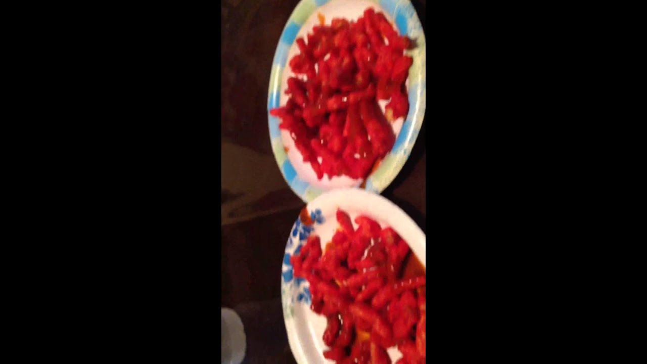 Hot Cheetos with Valentina challenge - YouTube