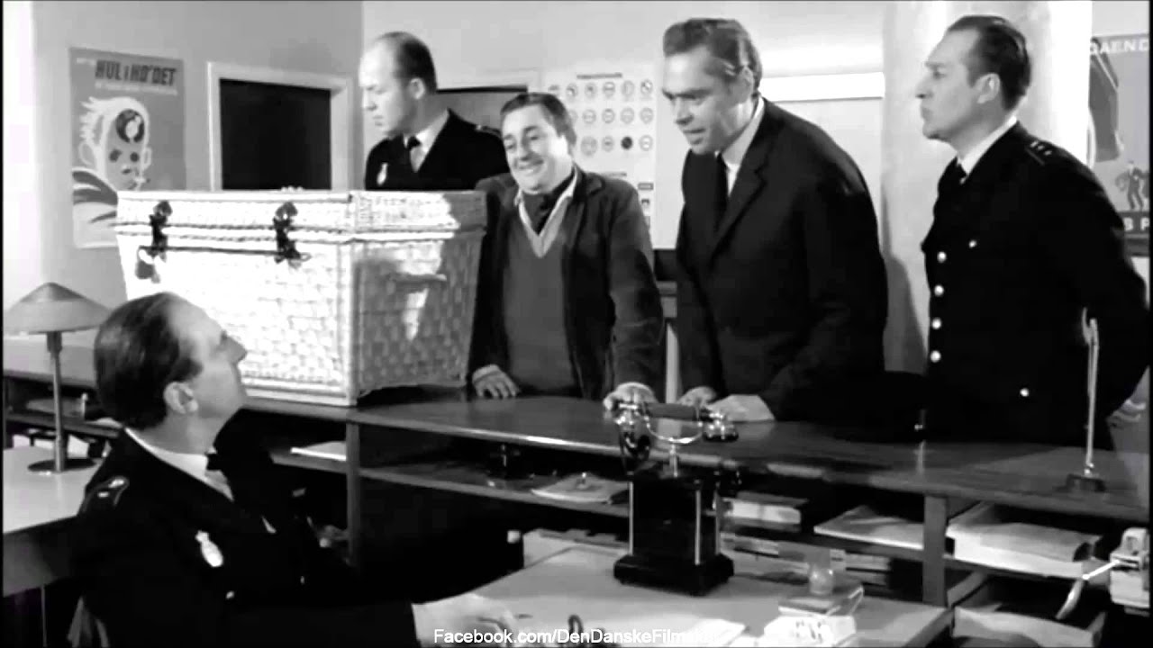 Don Olsen kommer til byen (1964) - Politiet - YouTube