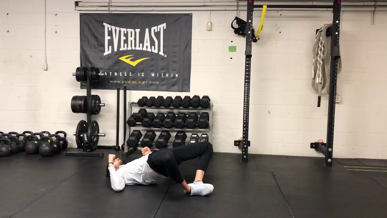 Iso Sumo Glute Bridge - YouTube