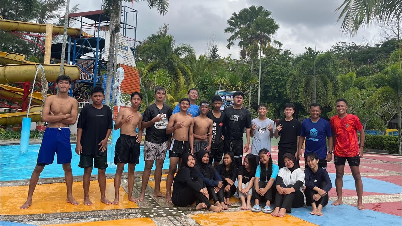 VLOG KE JESSICA WATER PARK SAMARINDA BERSAMA GERSON 👍😁👍💥🔥🔥💯 - YouTube