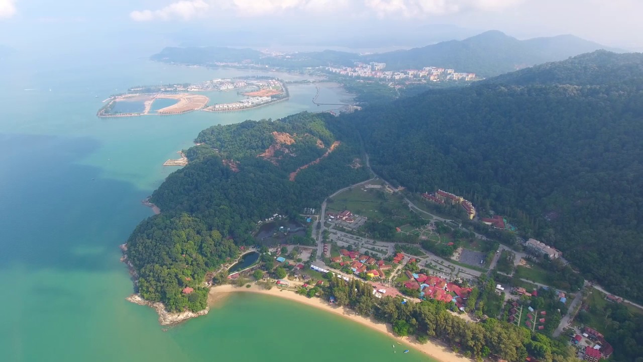 Beautiful Teluk Batik Beach Lumut Perak - YouTube