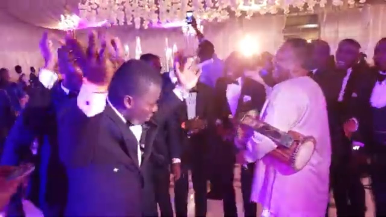 A B CRENTSIL at Akatakyie ball 2019 - YouTube