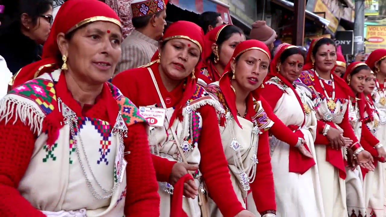 Kulluvi Nati winter carnival Manali 2020 - YouTube