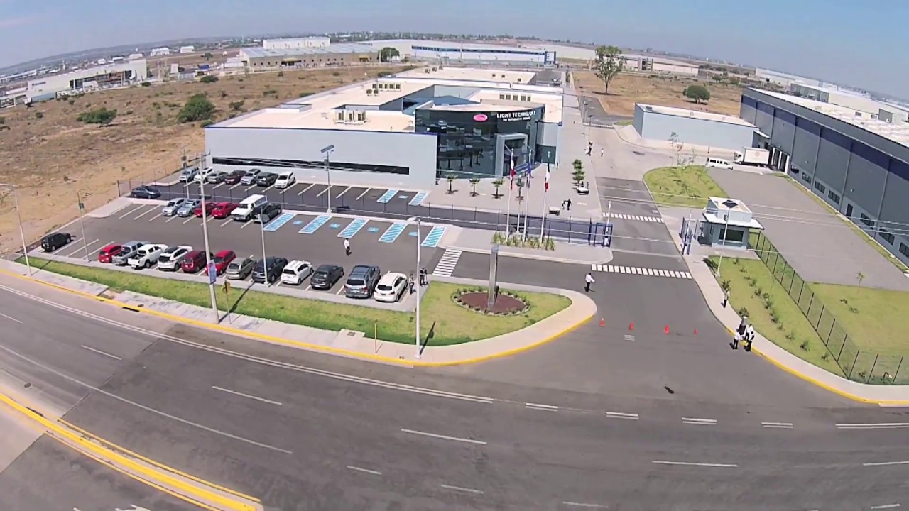 ZKW México S.A. de C.V. OPENING CEREMONY 2016 - YouTube