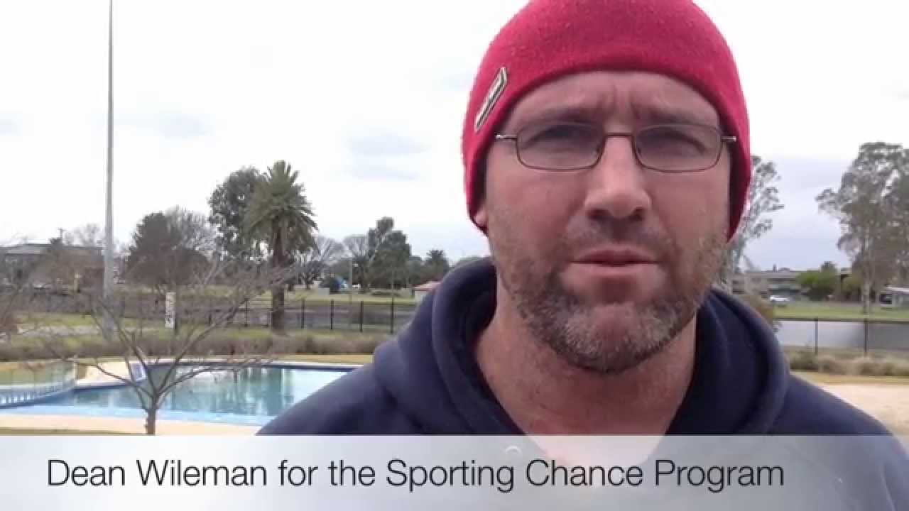 Meet Dean - Father of Sporting Chance Scholarship Recipients - YouTube