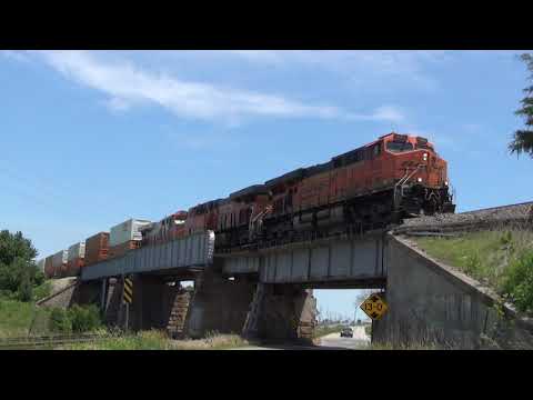 bnsf 6062 Cameron IL 6/13/20 train Q-NWHLAC6-12 Edit - YouTube