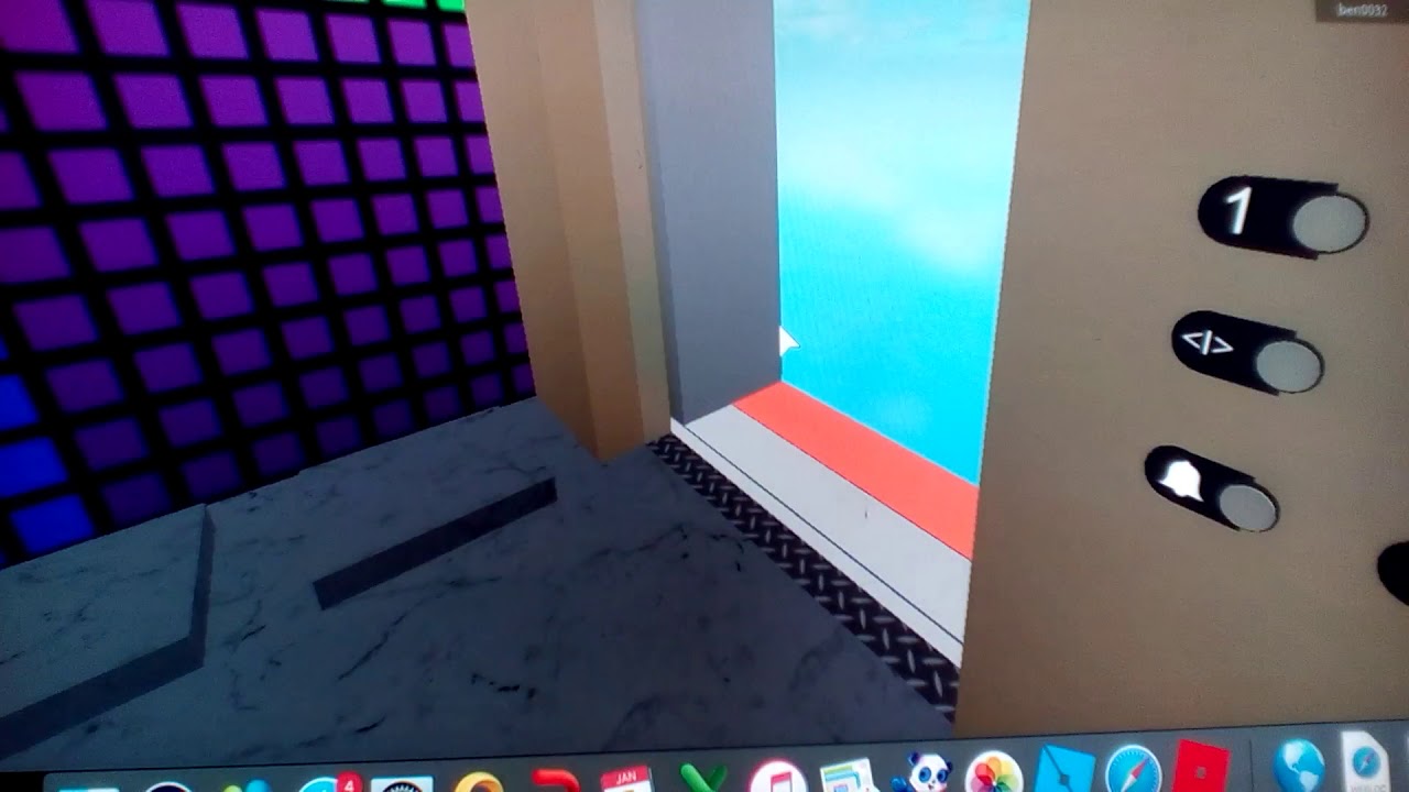 Otis series 4 in roblox with a intersting thing - YouTube
