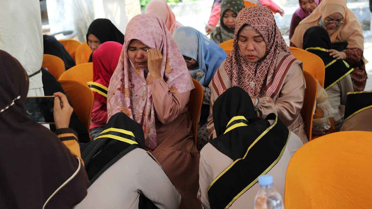 PROSESI SUNGKEMAN - RENUNGAN PERPISAHAN SEKOLAH SMP ISLAM IBNU SINA KEDUNGSARI 2024 - YouTube