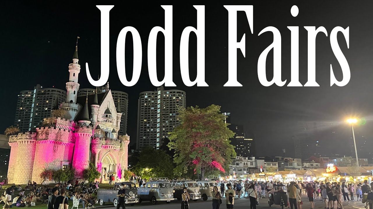 Jodd Fairs Market, Bangkok #travel #thaifood - YouTube