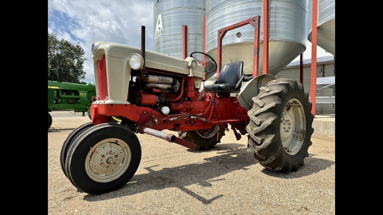 1954 Ford 900 Narrow Front Tractor, Shows 4,670 Hours, Newer Front ...