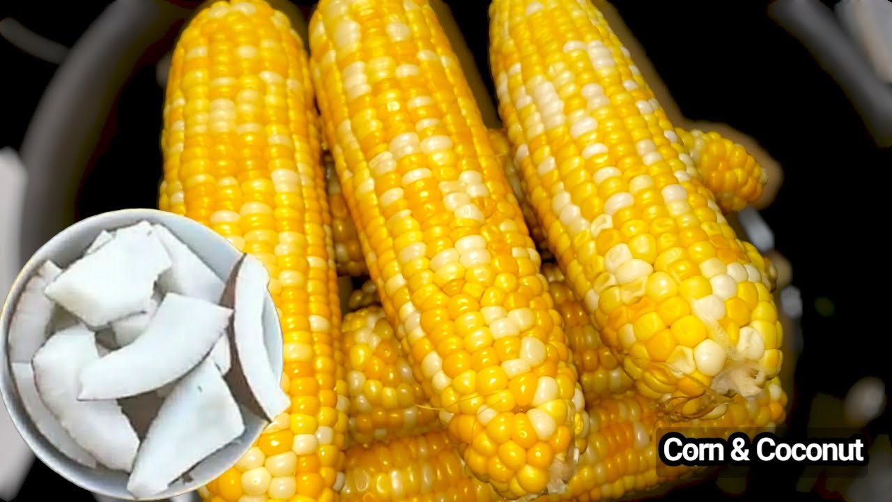 BOILED FRESH CORN|EAT IT WITH COCONUT|NIGERIAN SEASONAL FOOD - YouTube