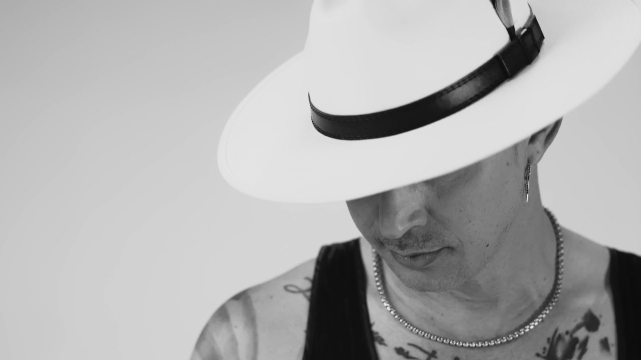 Por Tu Culpa - Leoni Torres: Song Lyrics, Music Videos & Concerts