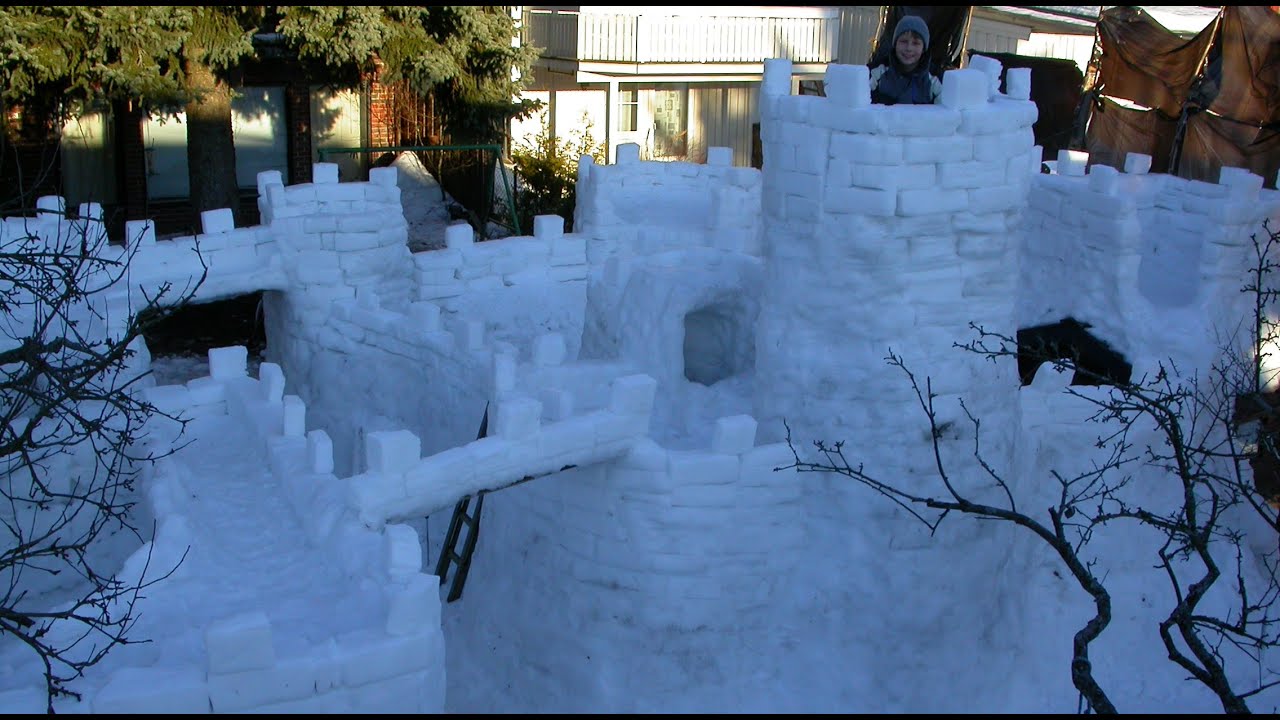 Giant Snow Castle in Oslo - YouTube