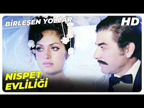 Birleşen Yollar | Bilal'i Gören Feyza, Başkasıyla Evleniyor | Türkan Şoray Türk Filmi