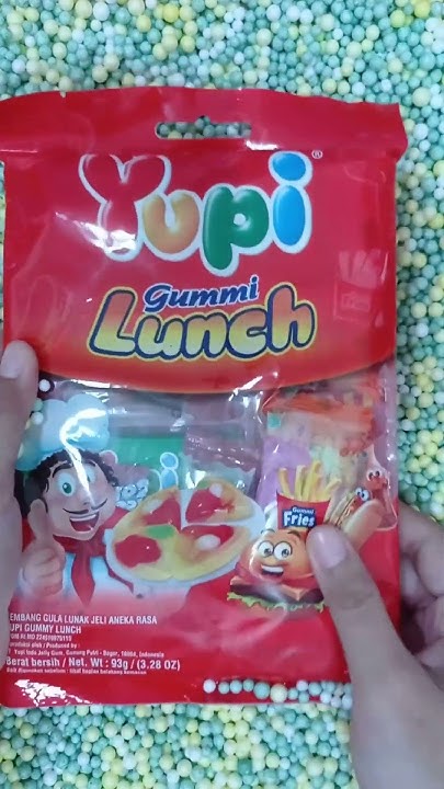 mencari menemukan permen yupi gummy lunch di kardus - YouTube
