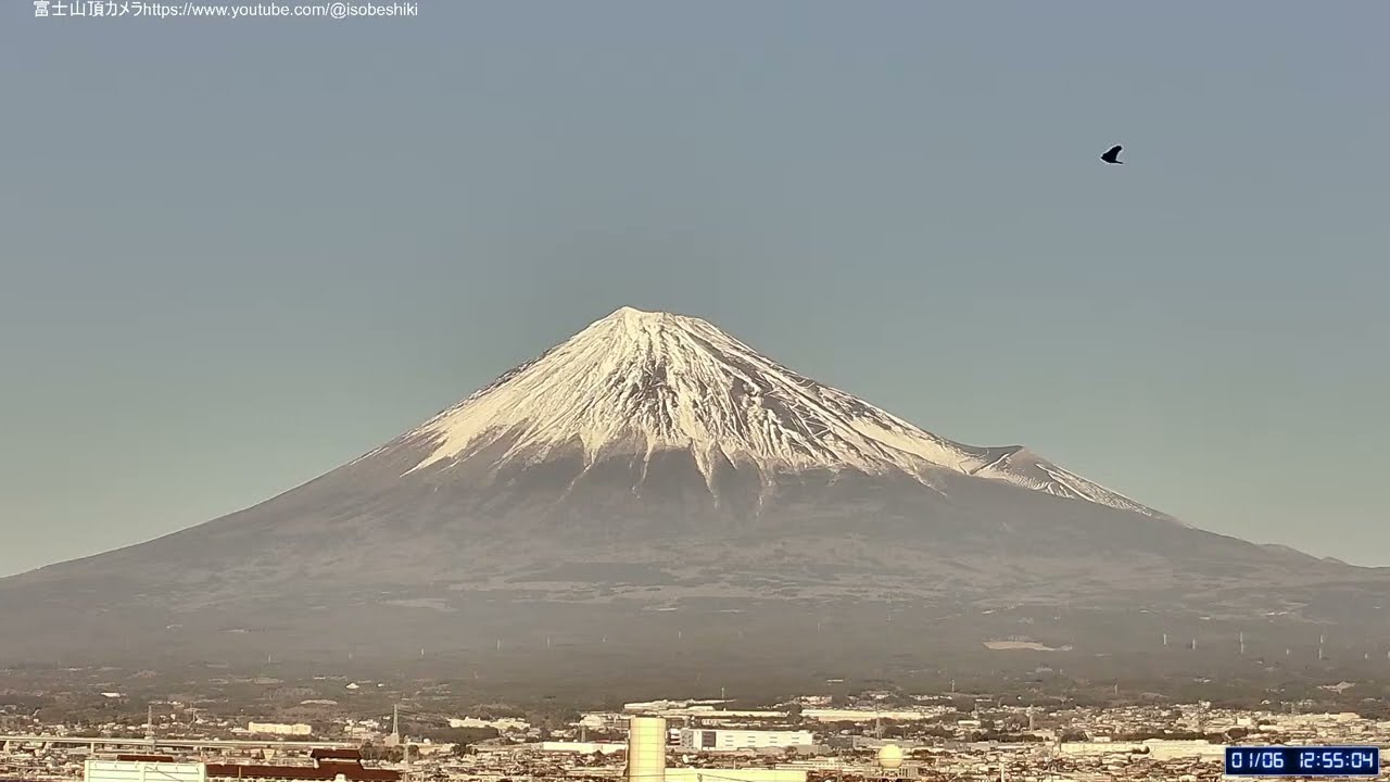 Streaming Mt.Fuji Live .富士山365日 - YouTube