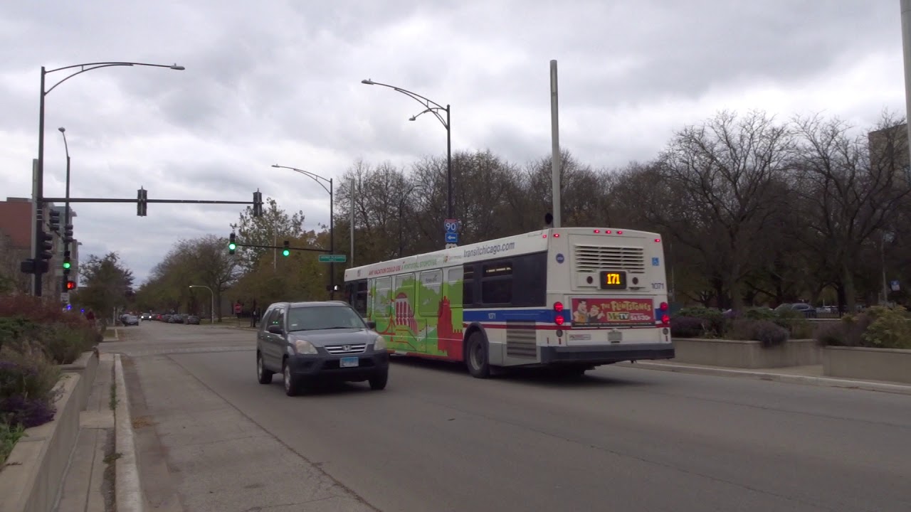 CTA Bus: 60th/Ellis bound D40LF 1071 Rt.171 at Ellis Av/Midway ...