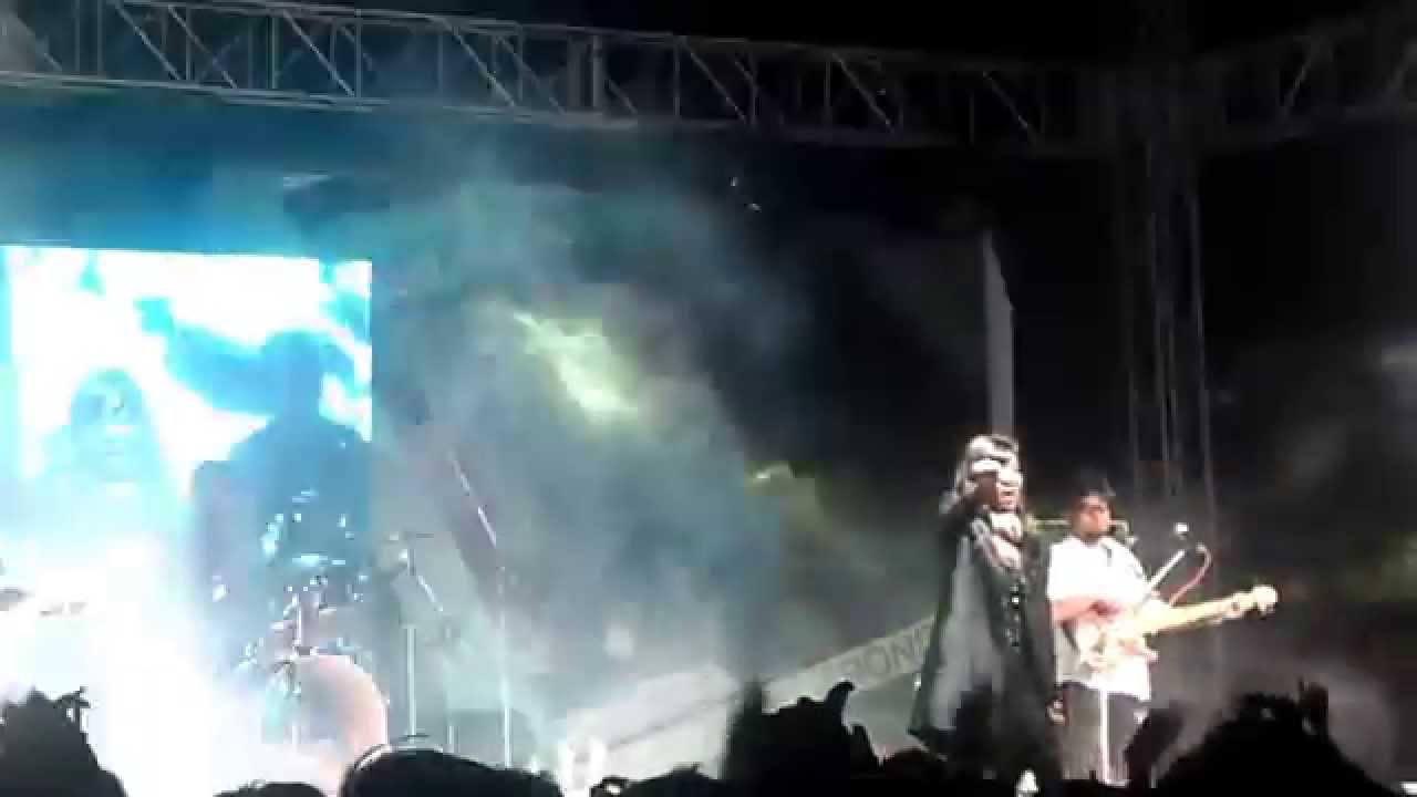 indian singers live performance concert - YouTube