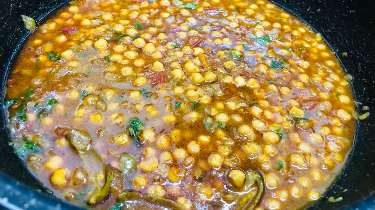 Lahori cholay Recipe ||White chanay Recipe by Zams kitchen ||Chick pea ...