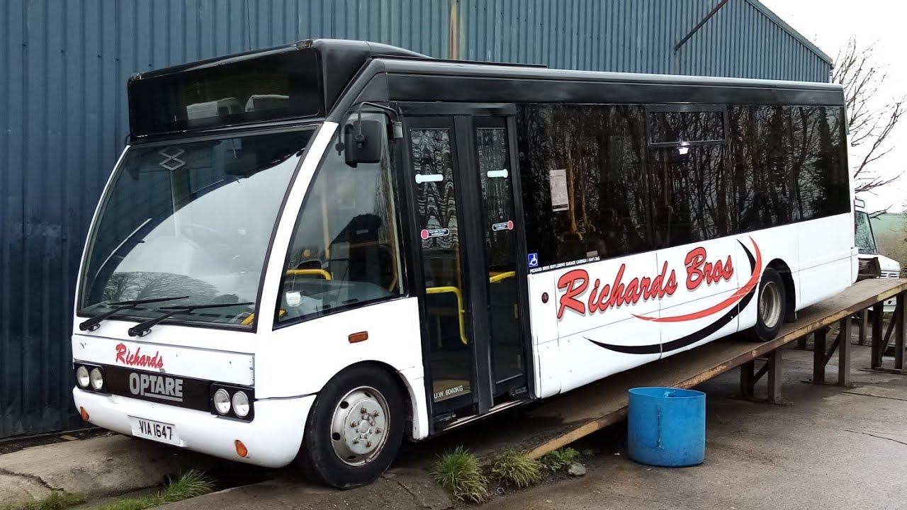 Richards Bros Optare Solo M850 (VIA 1647) - YouTube