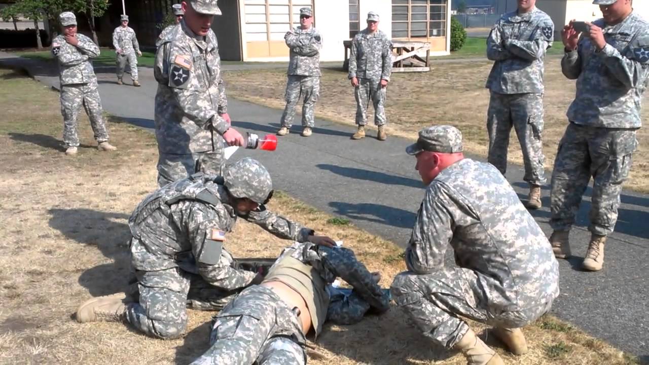 U.S. Army JBLM Medic Trama-Lane Training - YouTube