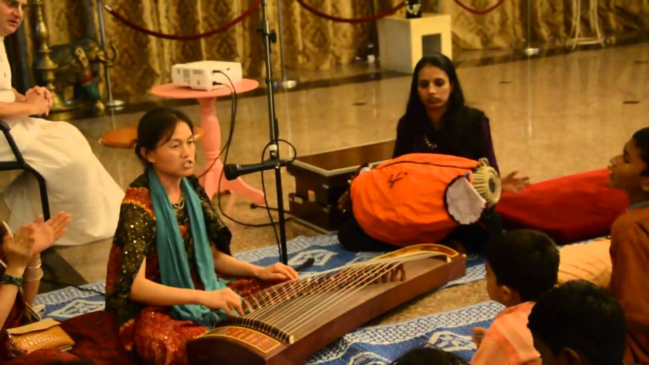 Melodious kirtan By devotees from China - YouTube