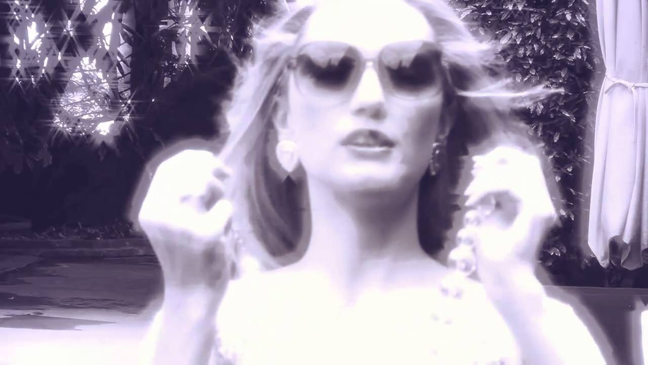 Lindsay Lohan as Elizabeth Taylor - Diamonds Commercial - YouTube