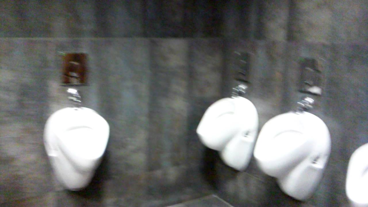 Worst office ever! - YouTube