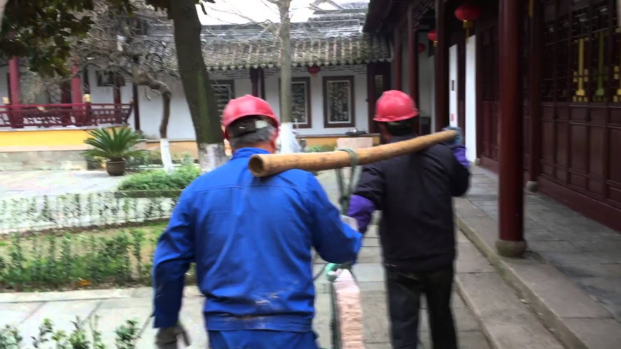 Men at Work, China - YouTube