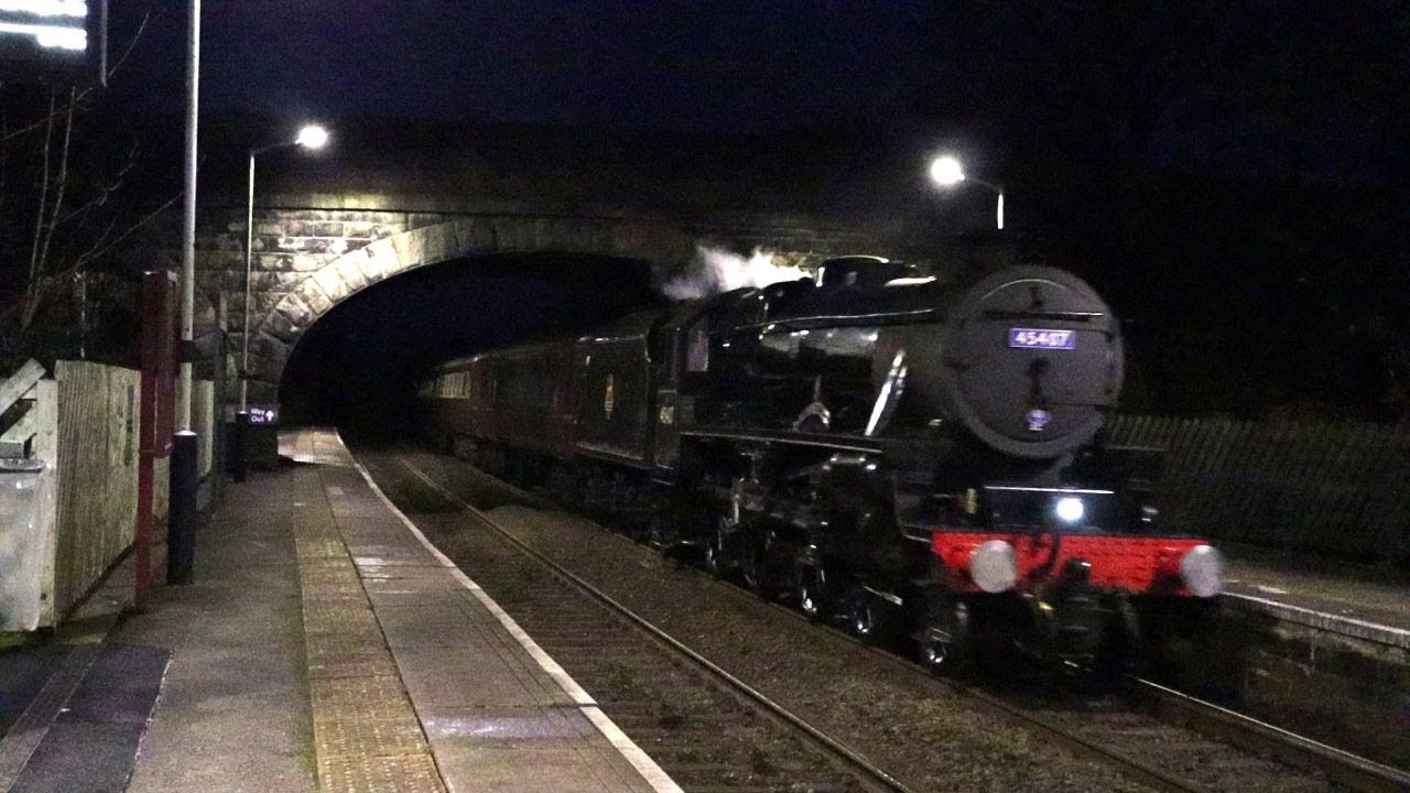 Star loco 45407 shines at night (16 Nov 2024) - YouTube