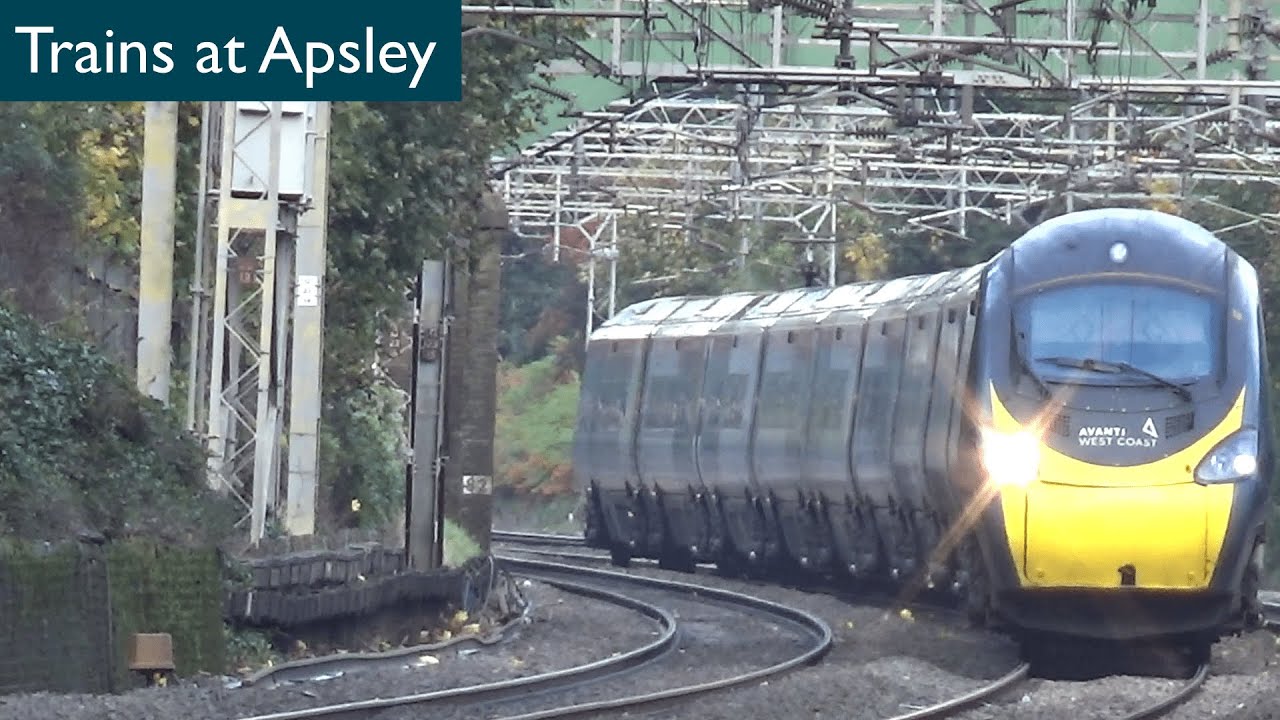 WCML Trains at Apsley - YouTube