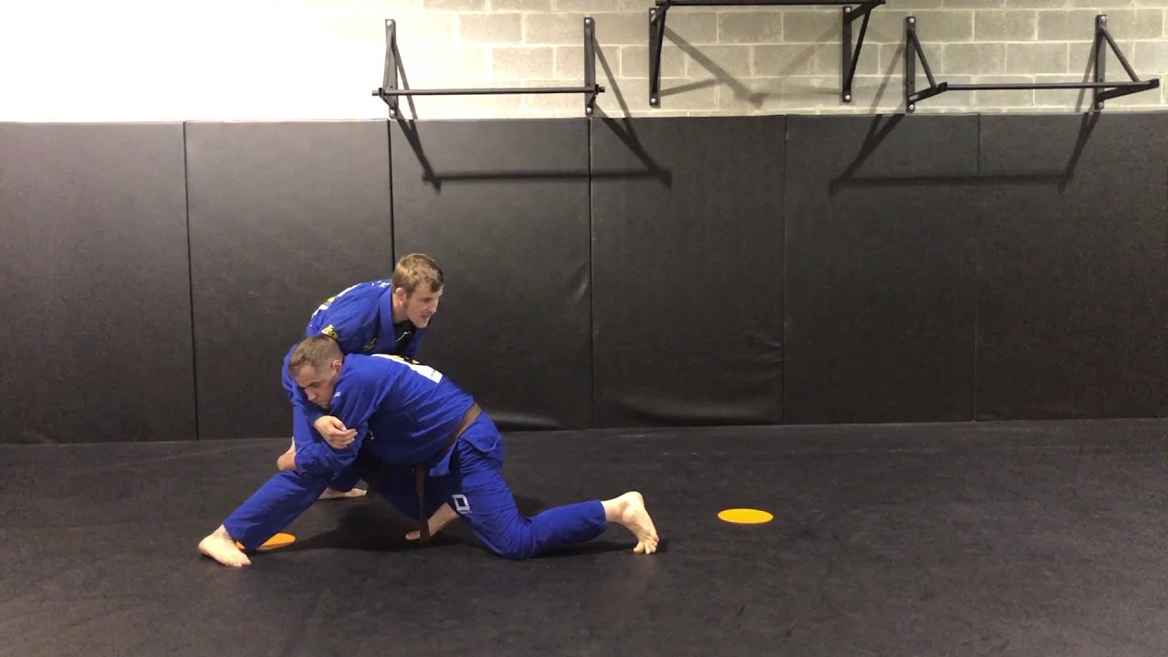 Double Leg Defense w/ sprawl + cross face - YouTube