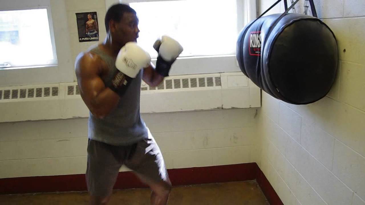 Elijah McCall starts training camp - YouTube