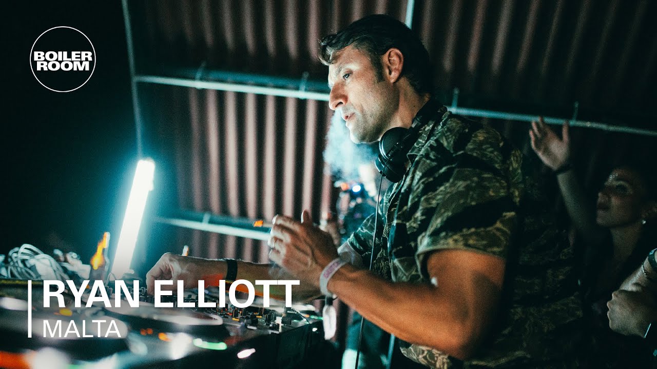 Ryan Elliott | Boiler Room x Glitch Festival 2022 - YouTube