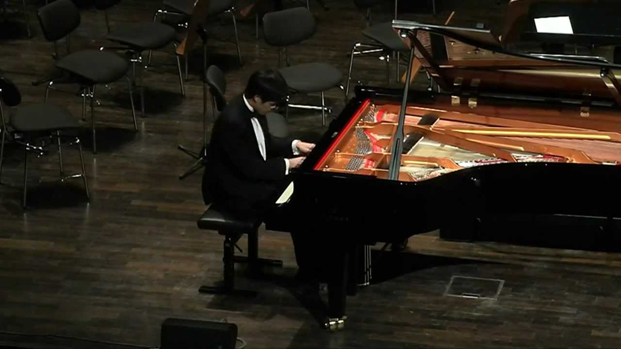 Joshua Chandra plays Sára Žalčíková's Sonata - YouTube