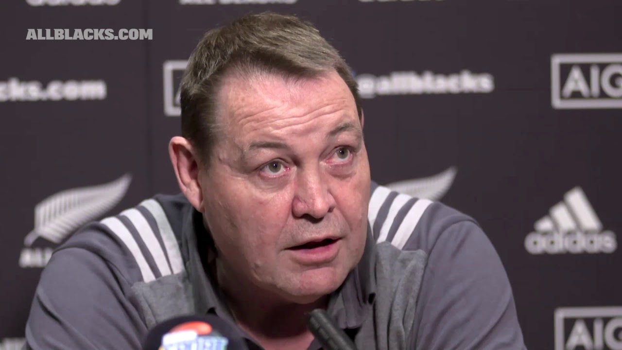 Steve Hansen talks depth in Brisbane - YouTube