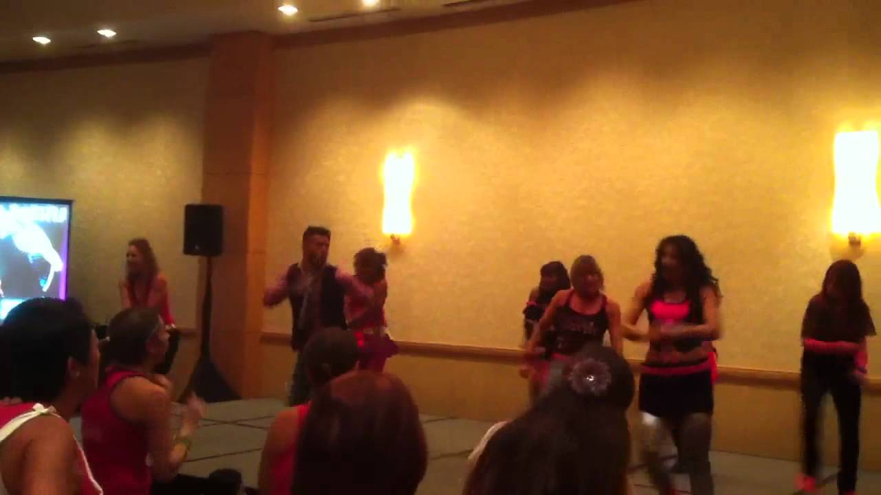 Digo Padovan - Levanta Poeira - YouTube