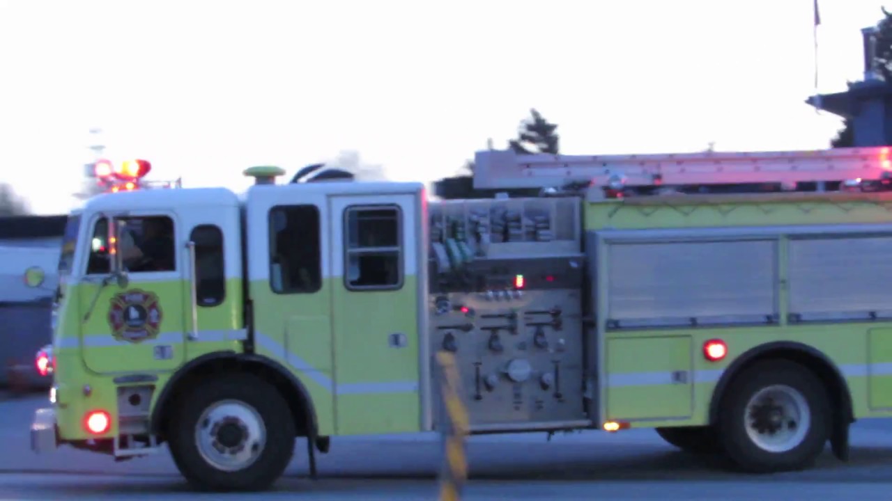 Surrey Engine 6, Rescue Responding Alarms - YouTube
