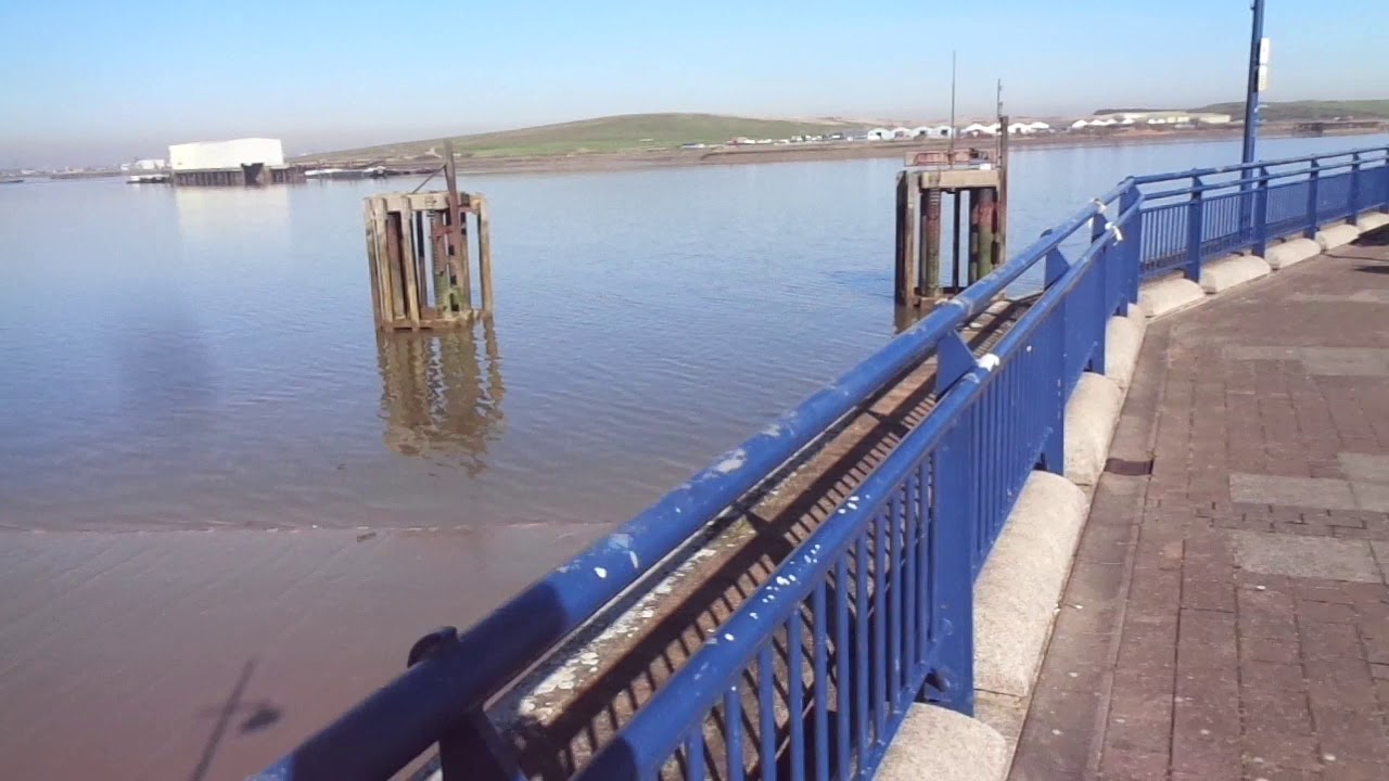 Erith Pier over the river Thames - YouTube