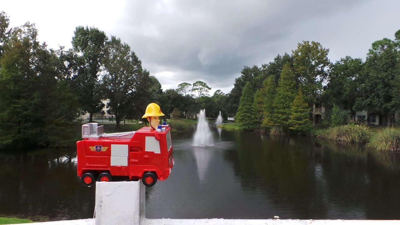 Firefighter Fireman Sam and Jupiter Fire engine Try the jacuzzi in slo ...