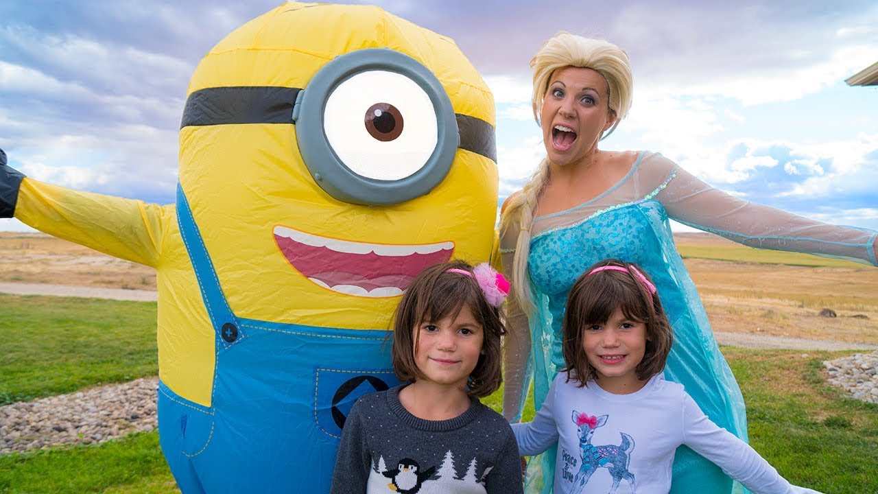 Frozen Elsa brings GIANT MINION to Life to help SAD Lilly - YouTube