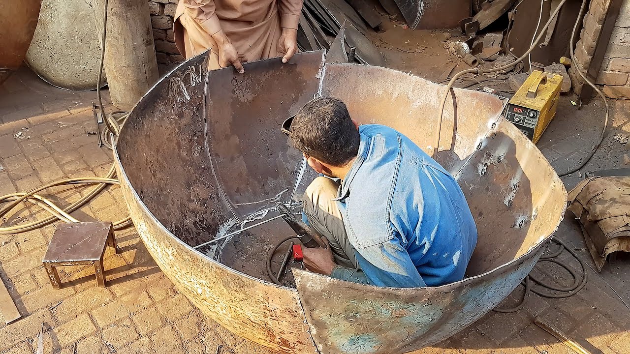 Brilliant Technique for Making a Large Metal Tank - YouTube
